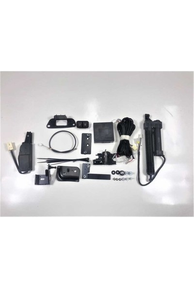 Çmk Mercedes W204 C Serisi 14-15 Elektrikli Bagaj Açma Çmk Mercedes W204 C Serisi 14-15 Elektrikli Bagaj Açma