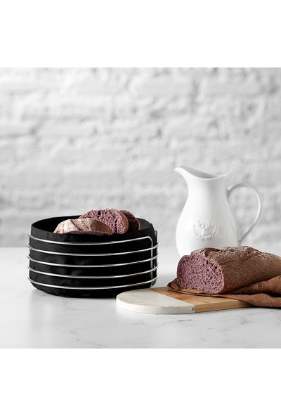 Karaca Akay Ekmek Sepeti