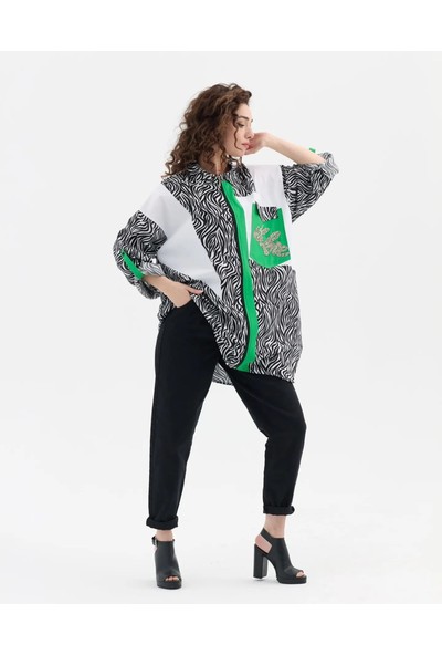 Eski Yakası Boncuk Işlemeli Fermuarlı Gömlek