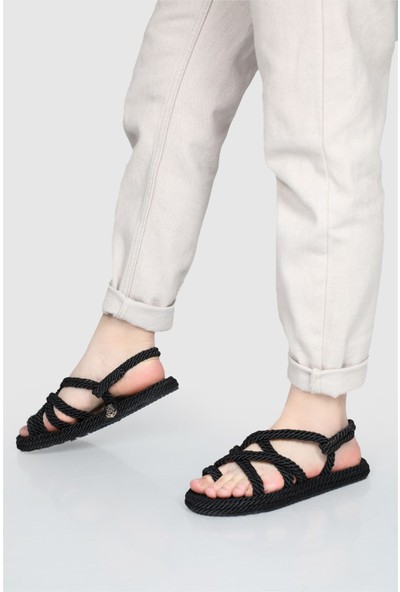 Carla Bella Parmak Arası Halat Alçak Taban Siyah Kadın Sandalet Ela Carla Bella Parmak Arası Halat Alçak Taban Siyah Kadın Sandalet Ela