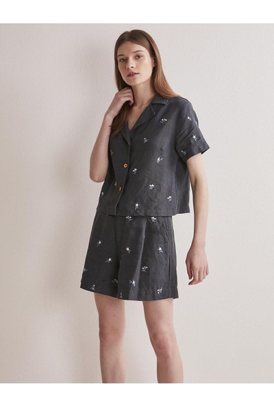 Jimmy Key Kadın Antrasit Çiçek Nakışı Keten Şort