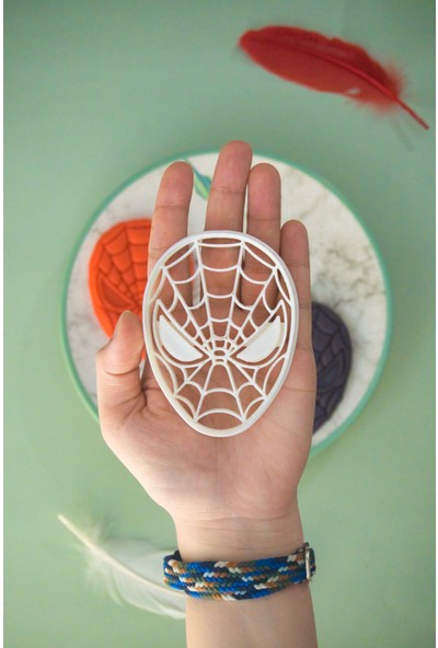 Pagina Örümcek Adam Kurabiye & Şeker Hamuru Kalıbı