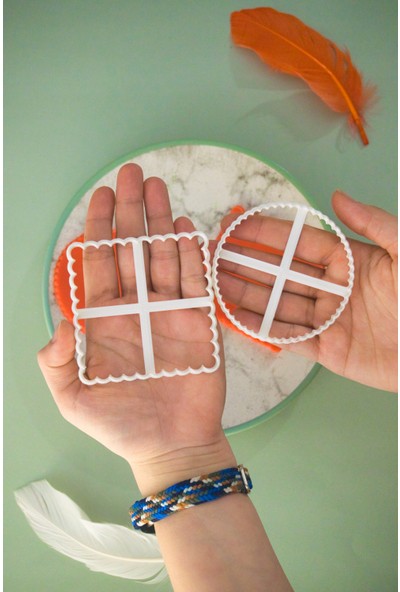 Pagina Tırtıklı Kare Ve Yuvarlak Kurabiye & Şeker Hamuru Kalıbı