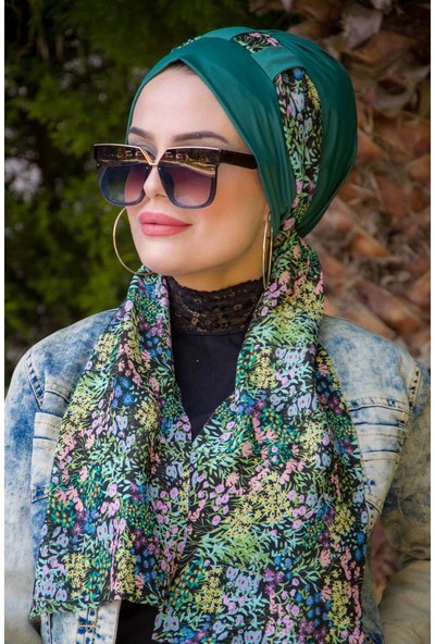 Aişe Tesettür Zümrüt Renkli Çiçekler Fularlı Bone - 40600 Aişe Tesettür Zümrüt Renkli Çiçekler Fularlı Bone - 40600
