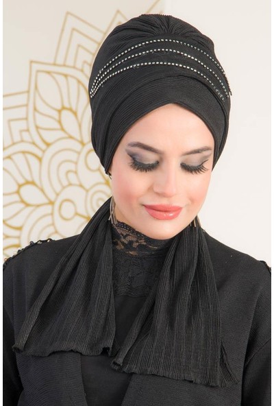 Aişe Tesettür Siyah Taşlı Atkılı Abiye Bone - 60101 Aişe Tesettür Siyah Taşlı Atkılı Abiye Bone - 60101