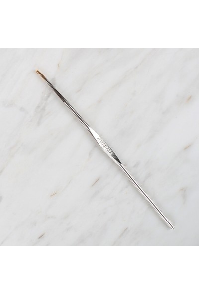 Yabalı Altın Uçlu Metal Saplı Dantel Tığ No:5 1.50MM Yabalı Altın Uçlu Metal Saplı Dantel Tığ No:5 1.50MM