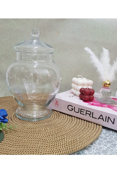 Yaman Kardeşler İnce Cam Fanus Kurabiyelik