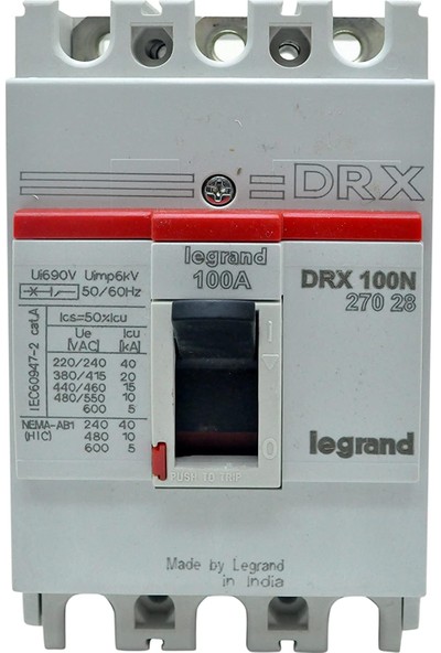 Legrand 027028 DRX125 C3X100A Kompakt Şalter ICU:20KA 3 Kutup Legrand 027028 DRX125 C3X100A Kompakt Şalter ICU:20KA 3 Kutup