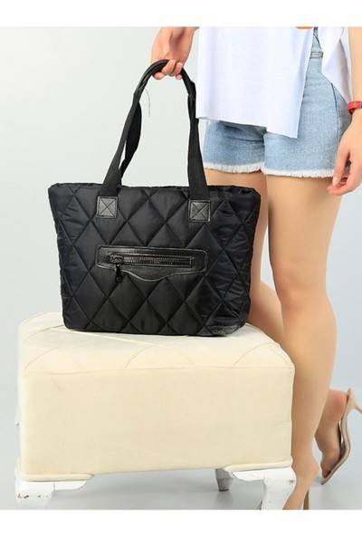 Siyah Kapitone Kadın Omuz Çantası