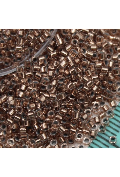 Miyuki Boncuk Delica 11-00 1,6 mm 3 gr No: 42 Miyuki Boncuk Delica 11-00 1,6 mm 3 gr No: 42