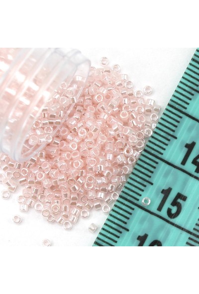 Miyuki Boncuk Delica 11-00 1,6 mm 3 gr No: 121 Miyuki Boncuk Delica 11-00 1,6 mm 3 gr No: 121