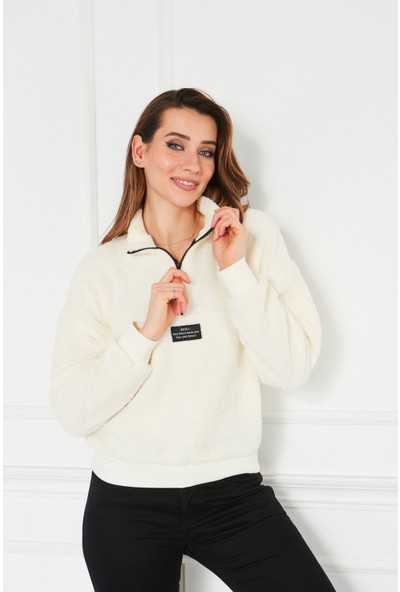 Ekru Peluş Fermuar Detaylı Sweatshirt Ekru Peluş Fermuar Detaylı Sweatshirt