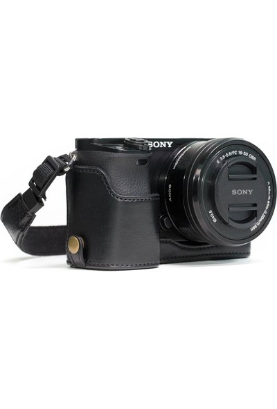 Megagear MG960 Sony Alpha A6300, A6000 Deri Kamera Çantası Megagear MG960 Sony Alpha A6300, A6000 Deri Kamera Çantası