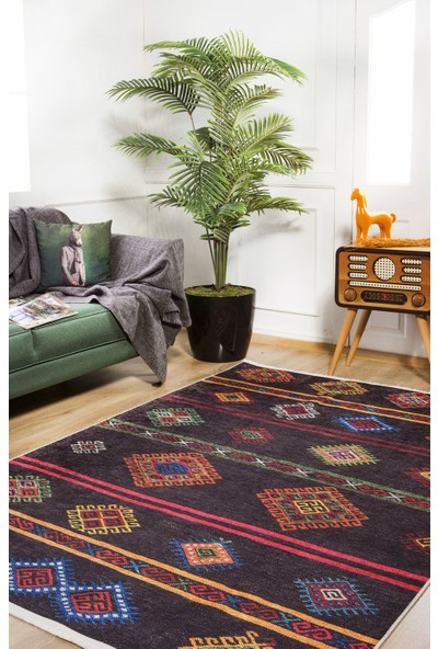 Usso Etnik Kahverengi Zemin Renkli Desen Yıkanabilir Halı HLN1088