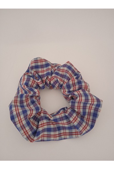 Thulia Kareli Mavi Toka