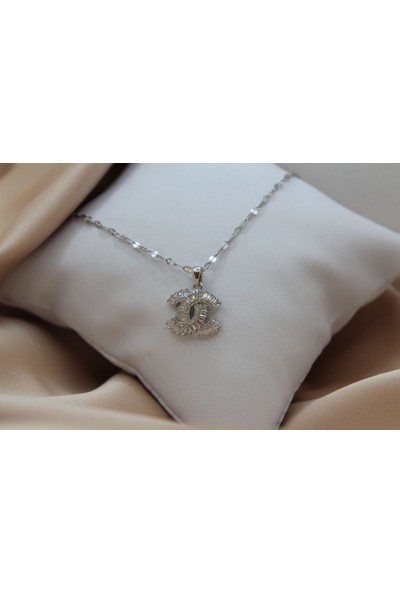 Ekru Accessorie cc Zirkon Taşlı Kolye Ekru Accessorie cc Zirkon Taşlı Kolye