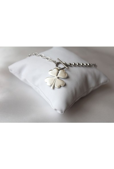 Ekru Accessorie Yonca Çelik Kolye Ekru Accessorie Yonca Çelik Kolye