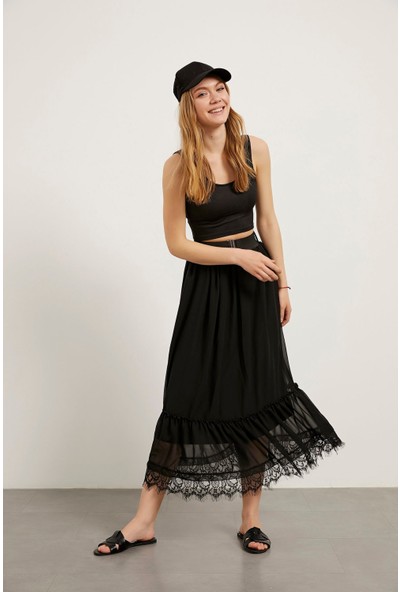 Armalife Dantel Detaylı Uzun Şifon Etek