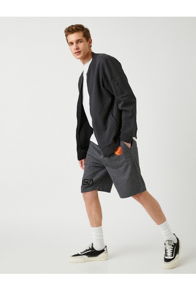 Koton Erkek Nasa Şort Lisanslı Baskılı Koton Erkek Nasa Şort Lisanslı Baskılı