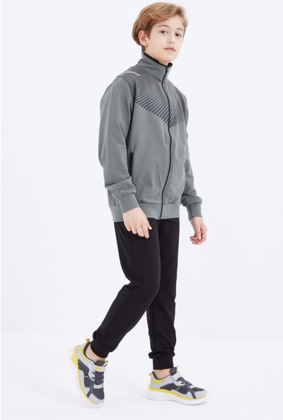 Tommy Life Çağla - Siyah Baskılı Fermuarlı Dik Yaka Standart Kalıp Erkek Çocuk Eşofman Takımı - 10809 Tommy Life Çağla - Siyah Baskılı Fermuarlı Dik Yaka Standart Kalıp Erkek Çocuk Eşofman Takımı - 10809