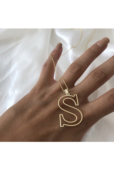 Hatcos Accessories 925 Ayar Gümüş Harf Kolye Hatcos Accessories 925 Ayar Gümüş Harf Kolye