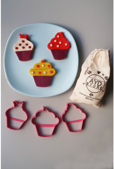 444 Marka  Cupcake Kurabiye Kalıbı Seti Muffin 3'lü Kurabiye Şekillendirici Kesici Seti 444 Marka  Cupcake Kurabiye Kalıbı Seti Muffin 3'lü Kurabiye Şekillendirici Kesici Seti