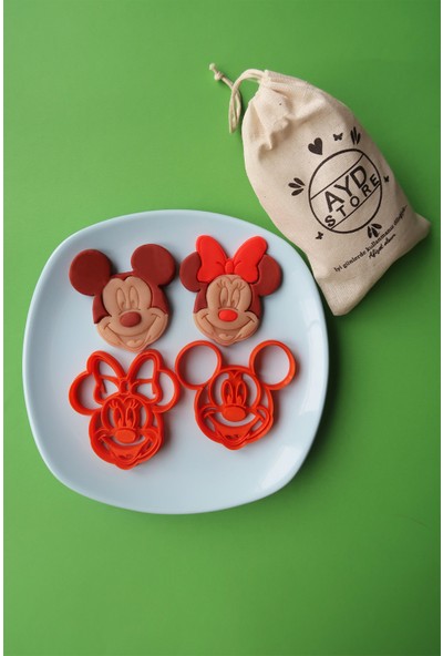 444 Marka Mickey Mouse ve Minnie Mouse 2'li Kurabiye Kalıbı Seti