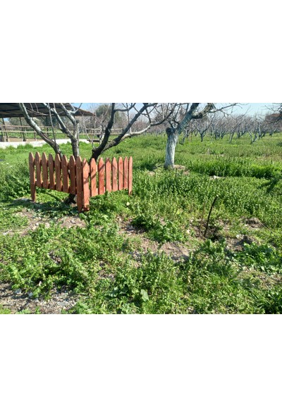 Ahşap Bahçe Çiti