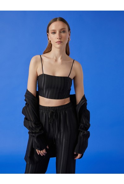 Koton Kadın Ece Sükan x Koton - Ince Askılı Jakarlı Crop Atlet