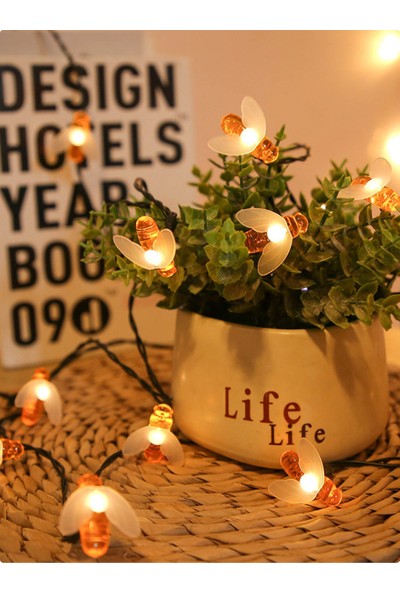 Informed Güneş Enerjili Solar 20W 20'li 5 Metre 7 Mod Işık Zinciri Arı Desen 3200 Kelvın Gün Işığı Informed Güneş Enerjili Solar 20W 20'li 5 Metre 7 Mod Işık Zinciri Arı Desen 3200 Kelvın Gün Işığı