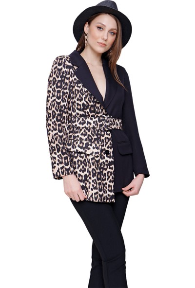 Butikburuc Kadın Leopar Çift Renk Kruvaze Yaka Kemerli Ceket Butikburuc Kadın Leopar Çift Renk Kruvaze Yaka Kemerli Ceket