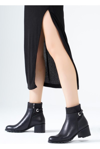 CZ London Hakiki Deri Kadın Bot Yuvarlak Burun Kalın Topuklu Kışlık Ayakkabı CZ London Hakiki Deri Kadın Bot Yuvarlak Burun Kalın Topuklu Kışlık Ayakkabı