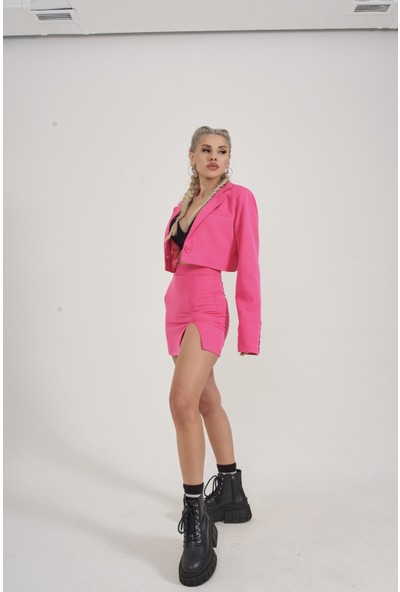 Holly Lolly Kadın Pembe Mini Boy Yırtmaçlı Panky Etek Holly Lolly Kadın Pembe Mini Boy Yırtmaçlı Panky Etek