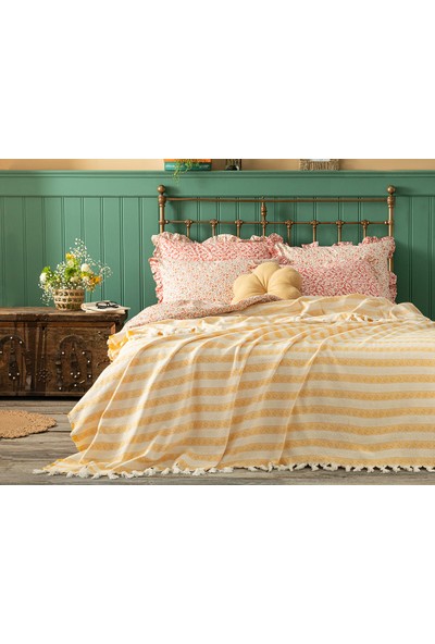 English Home Belle Dokuma Çift Kişilik Yatak Örtüsü 240X260 cm Sarı English Home Belle Dokuma Çift Kişilik Yatak Örtüsü 240X260 cm Sarı