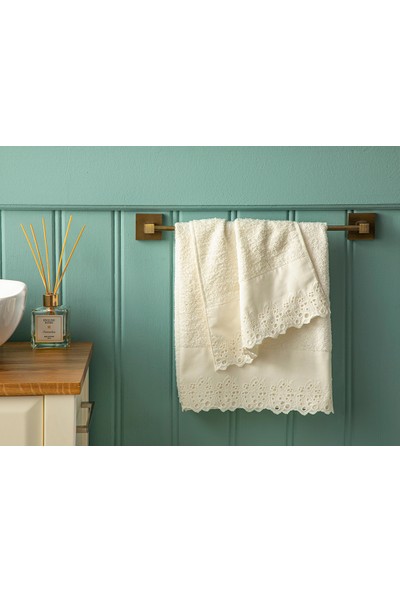 English Home Loretta Pamuklu 2'li Set Yüz Havlusu Seti 30X40+50X70 cm Beyaz English Home Loretta Pamuklu 2'li Set Yüz Havlusu Seti 30X40+50X70 cm Beyaz