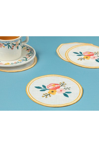 English Home Flower Spree Polyester 4'lü Kokteyl Peçetesi 14 cm Beyaz English Home Flower Spree Polyester 4'lü Kokteyl Peçetesi 14 cm Beyaz