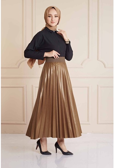 Brm Piliseli Deri Görünümlü Etek