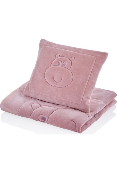 Angel Of Life Pembe Renkli Kadife Yastıklı Battaniye Angel Of Life Pembe Renkli Kadife Yastıklı Battaniye