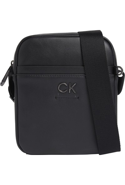 Calvin Klein Postacı Çantası