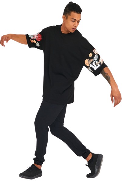 Breezy Oversize Pamuk Karışımlı Bisiklet Yaka Kol Baskılı T-Shirt College