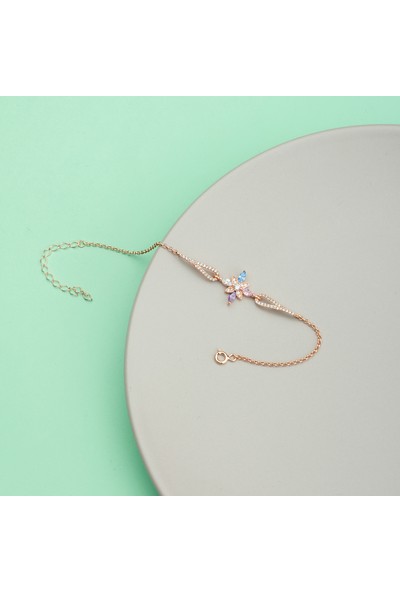 Ravza Gümüş 925 Ayar Gümüş Kanatlı Mix Taşlı Umut Çiçeği Bileklik Ravza Gümüş 925 Ayar Gümüş Kanatlı Mix Taşlı Umut Çiçeği Bileklik