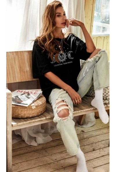 Meren Like Your Style Ay Baskılı Oversize T-Shirt Meren Like Your Style Ay Baskılı Oversize T-Shirt