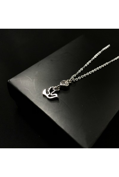 Aleiy Minimal Dizayn Taş Detaylı Güvercin Kolye