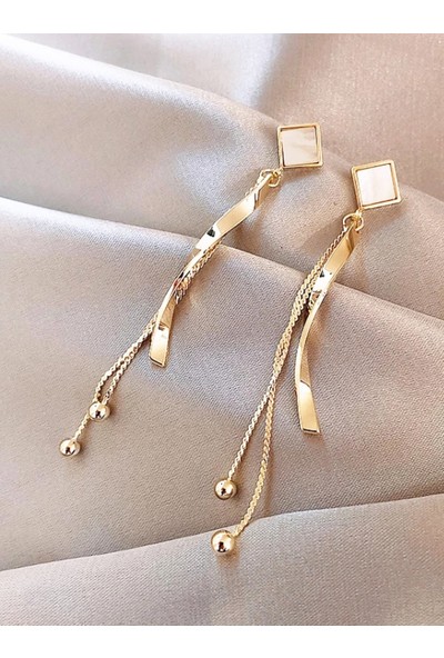 Cosita Gold Uzun Vintage Damla Püsküllü Küpe