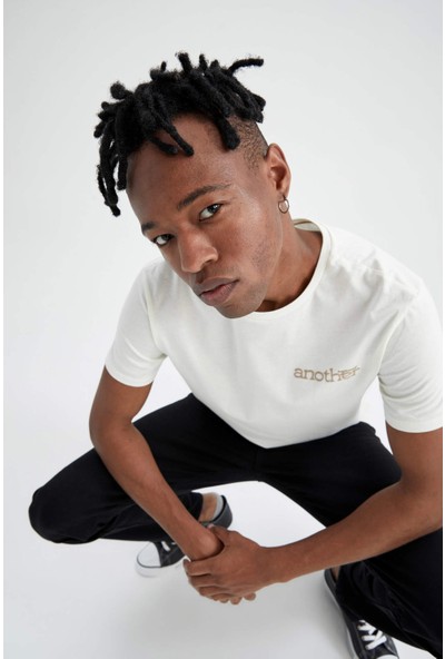 Slim Fit Bisiklet Yaka Baskılı TIŞÖRT X8673AZ22HS