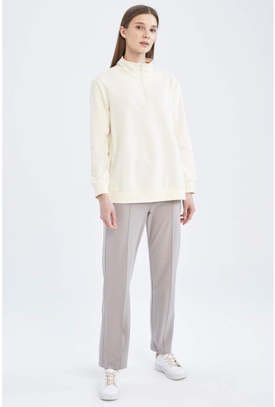 DeFacto Regular Fit Çabuk Kuruyan Kumaş Eşofman Alt X4627AZ22SM DeFacto Regular Fit Çabuk Kuruyan Kumaş Eşofman Alt X4627AZ22SM