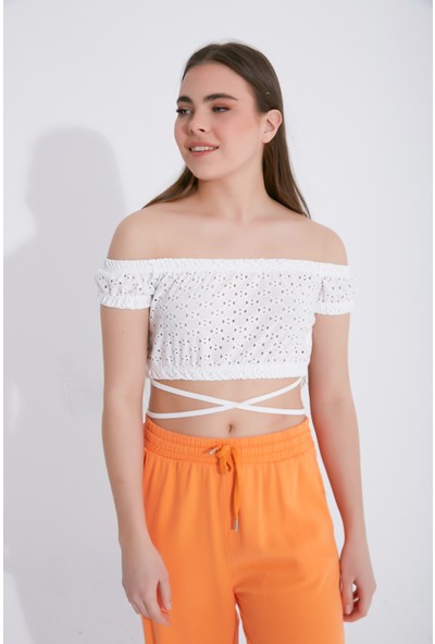 Açelya Yaka / Alt Lastikli Lazerli Kısa Bluz