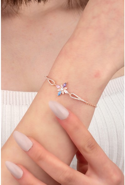 Miavi Silver 925 Ayar Gümüş Mix Taşlı Umut Çiçeği Bileklik Miavi Silver 925 Ayar Gümüş Mix Taşlı Umut Çiçeği Bileklik