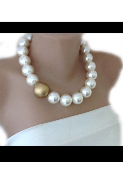 Semra Ascioglu Altın ve Krem Iri Inci Kolye