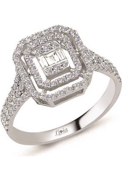 Livia 14 Ayar 0,48 Karat Pırlanta Baget Yüzük Livia 14 Ayar 0,48 Karat Pırlanta Baget Yüzük